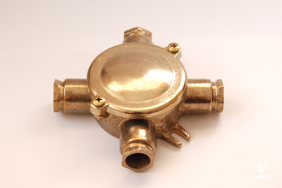 Brass Junction Box Marine, IP54, 4 exits|Juheko -Textile Cables and Lighting Accessories